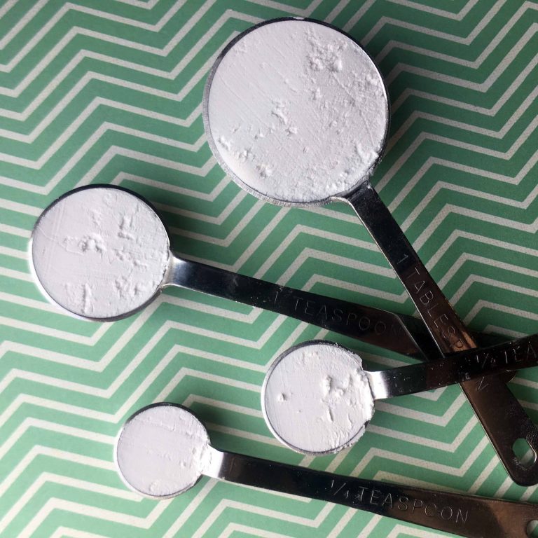 DIY Low Carb Keto Baking Powder - Resolution Eats